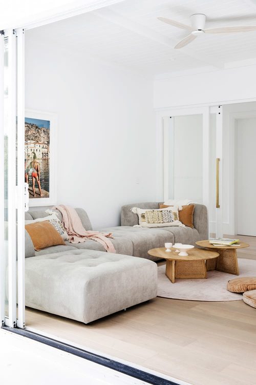 Modular Sofas: 7 Stunning Styles For All Spaces | Nook & Find